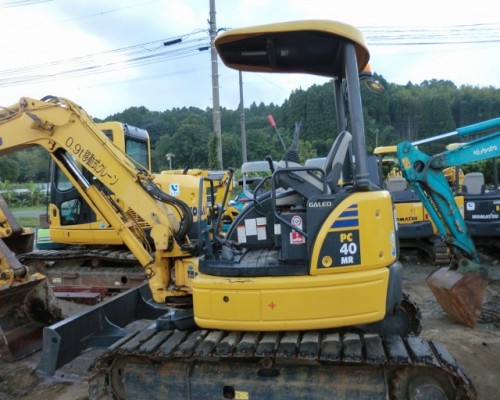 中古建設機械販売【KOMATSU PC40MR-2】 ｜ 株式会社レデモ